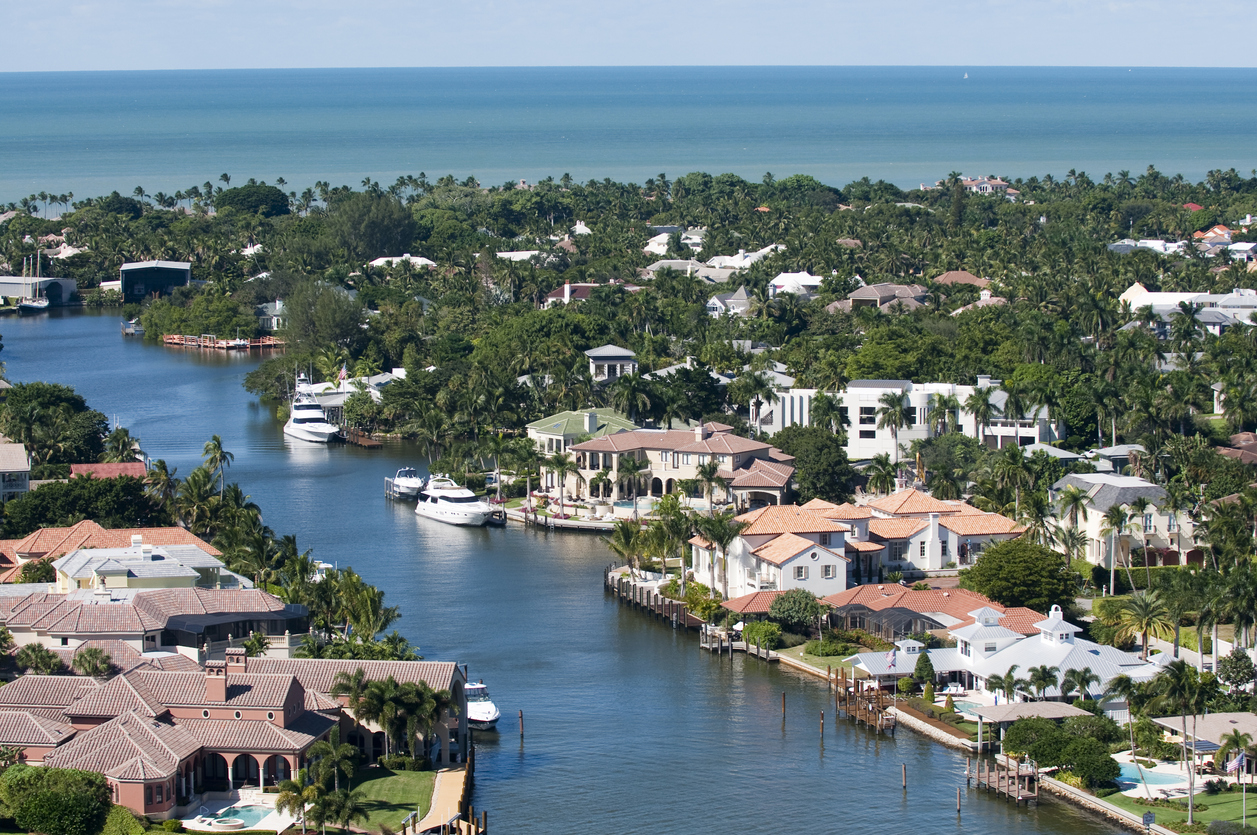 How To Use a Commercial Loan To Buy a Rental Property in Florida